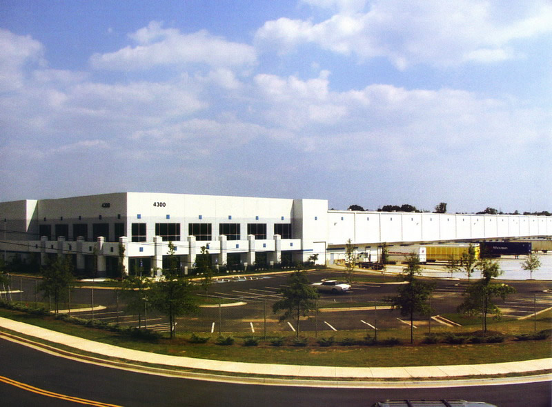 Project Profile: Majestic Wouth Fulton Building 1 | Tilt-up Concrete ...