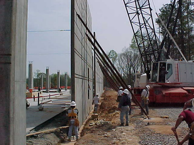 Project Profile: MCI WorldCom- Network Information Center | Tilt-up ...